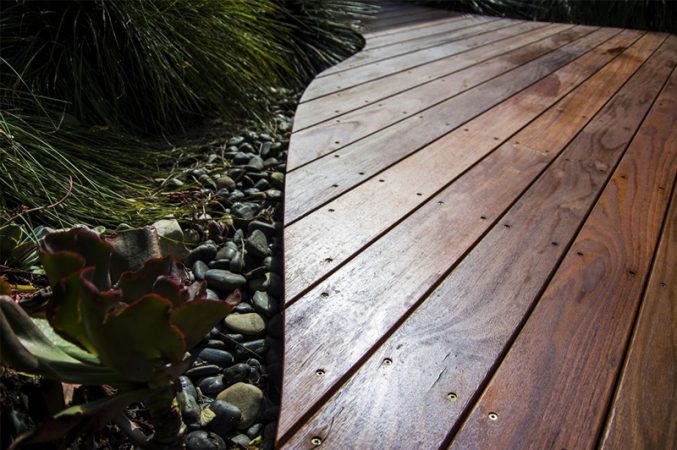 Decking | Spruce Quality Decks